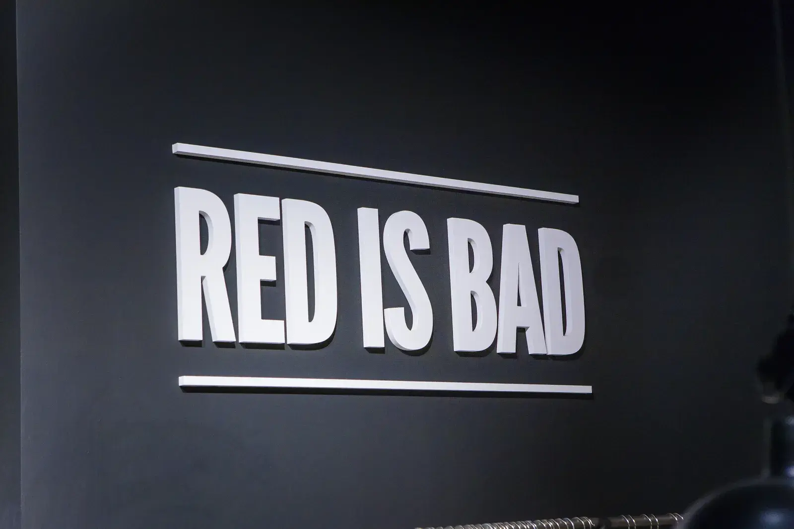 Twórca Red is Bad na wolności. Bo poszedł na współpracę?