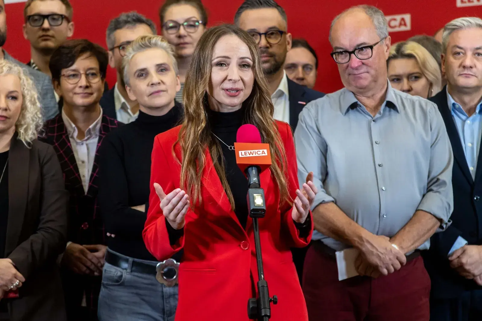 Rozłam w Lewicy. Senator odchodzi z partii po wykluczeniu z klubu parlamentarnego